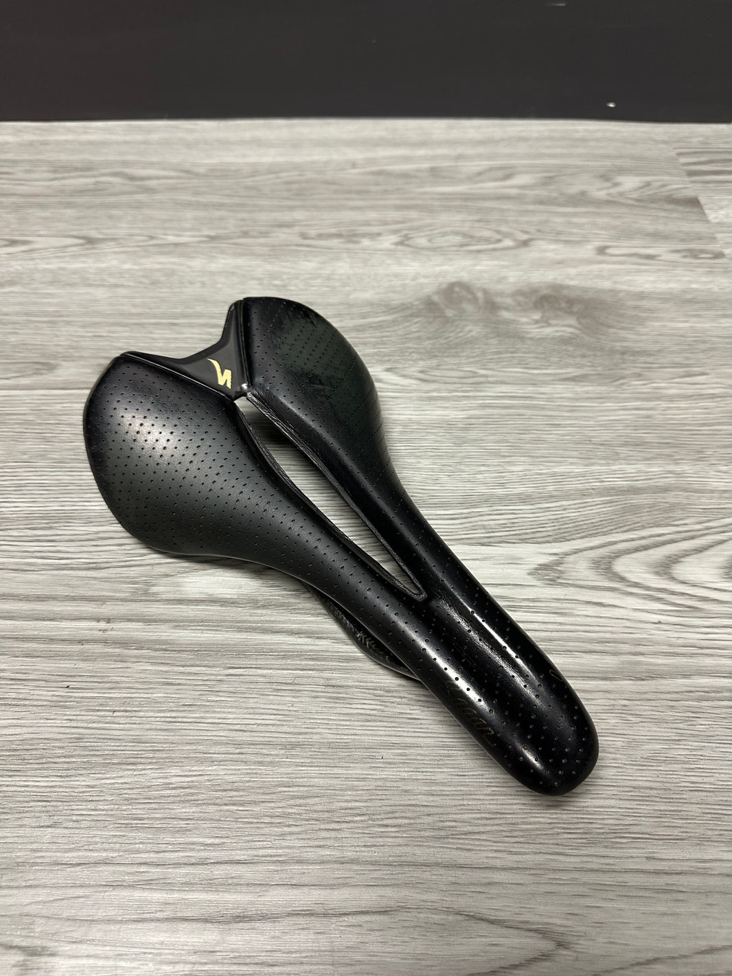 Saddles – Track Lab