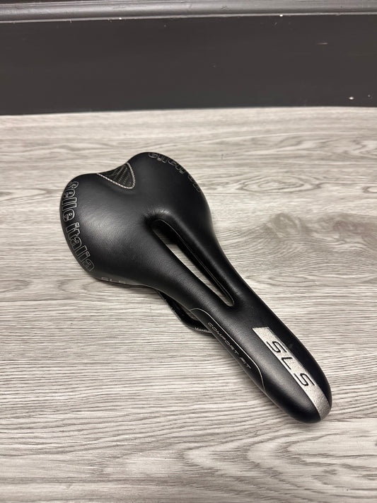 Saddles – Track Lab