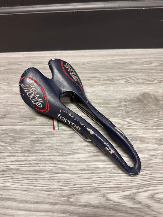 Saddles – Track Lab